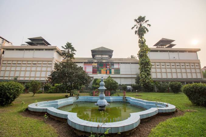 Assam State Museum - Guwahati - Connecting Traveller