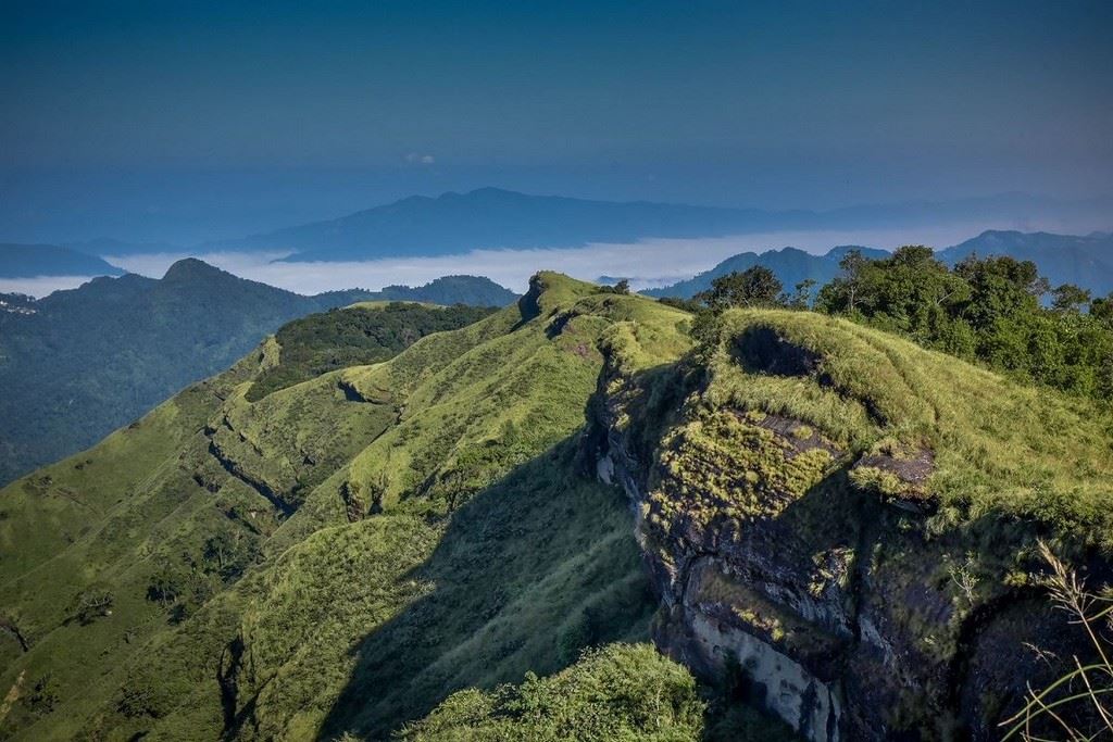 Hike to Reiek Tlang - Mizoram - Connecting Traveller