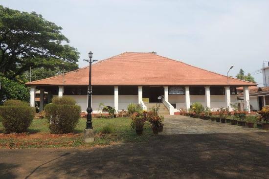 Pazhassi Raja Museum - Kozhikode - Connecting Traveller