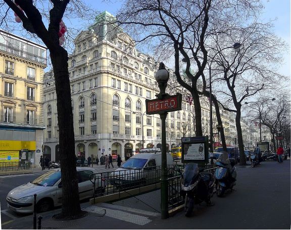 Boulevard Haussmann and the Grands Boulevards - Paris - Connecting ...